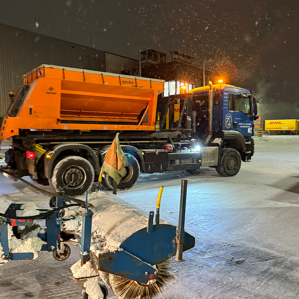 Winterdienst - MAX HUSS